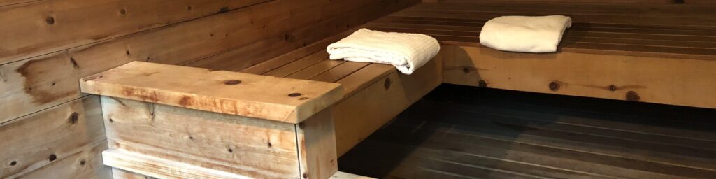 Pool, Hot Tub, Sauna & Day Use - Meadowlark Country House & Resort