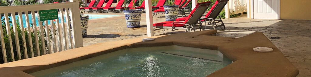 #Home - Meadowlark Country House & Resort